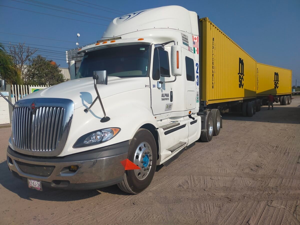 Conócenos - Alpha Transportes