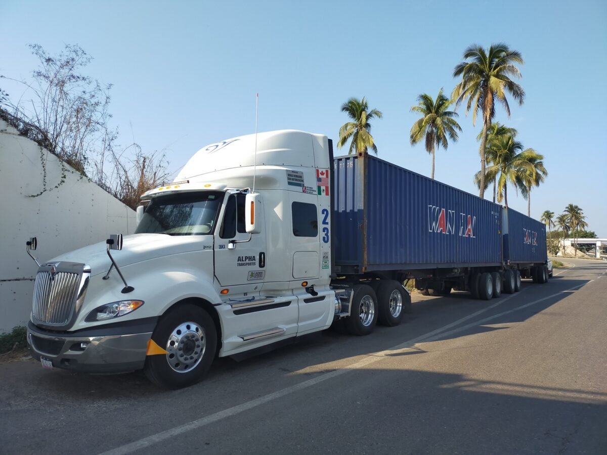 Conócenos - Alpha Transportes